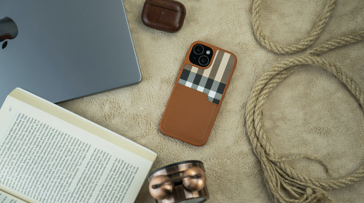 How To Choose An IPhone Case That's Both Chic And Tough